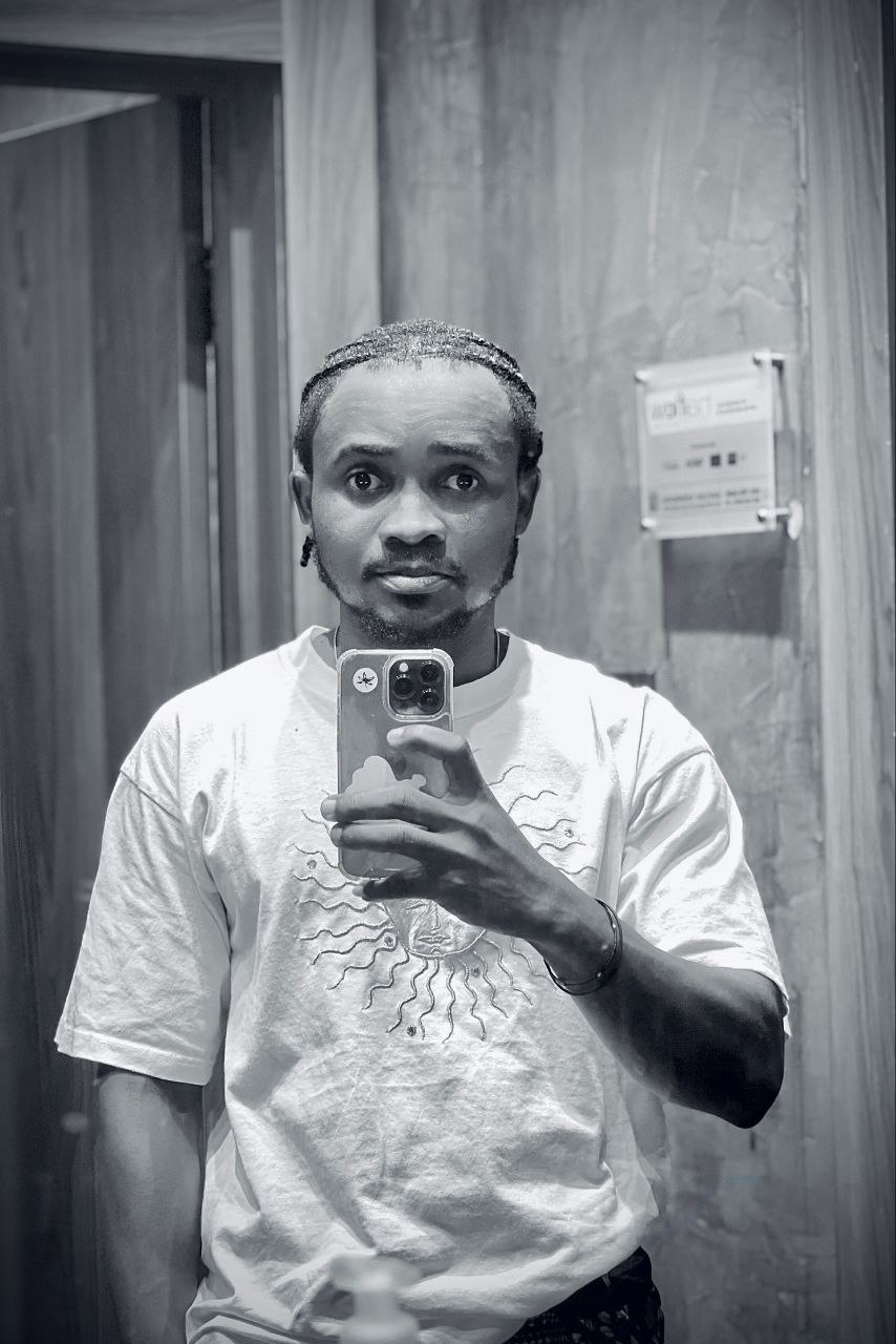 Breggle Acha Derrick Wins Social Media Influencer of the Year at 2024 ...